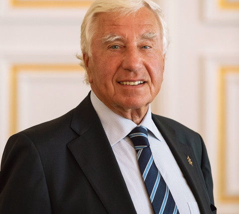 Präsident . Intendant